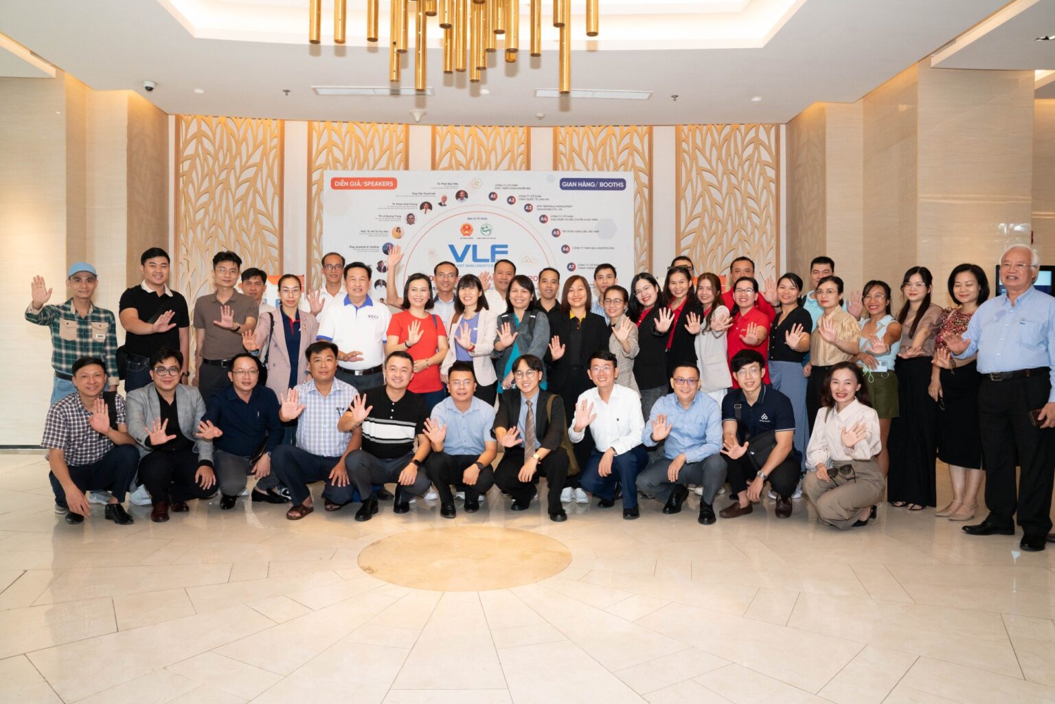 Phát triển logistics gắn với chuyển đổi số vùng đồng bằng sông Cửu Long ...